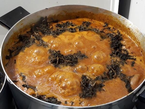 How To Cook Ogbono Soup | Nigerian Draw Soup Recipe